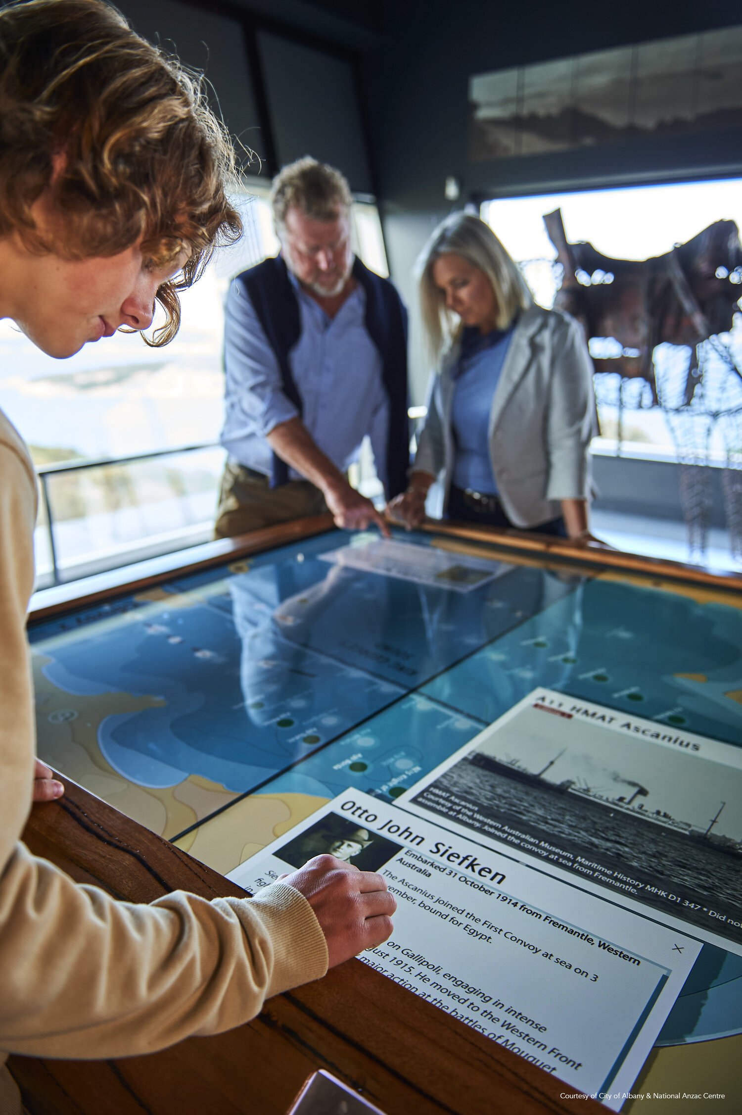 Anzac Convoy Table - Gibson International